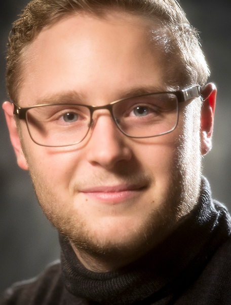 Luke | Designer | Aquarium Architecture